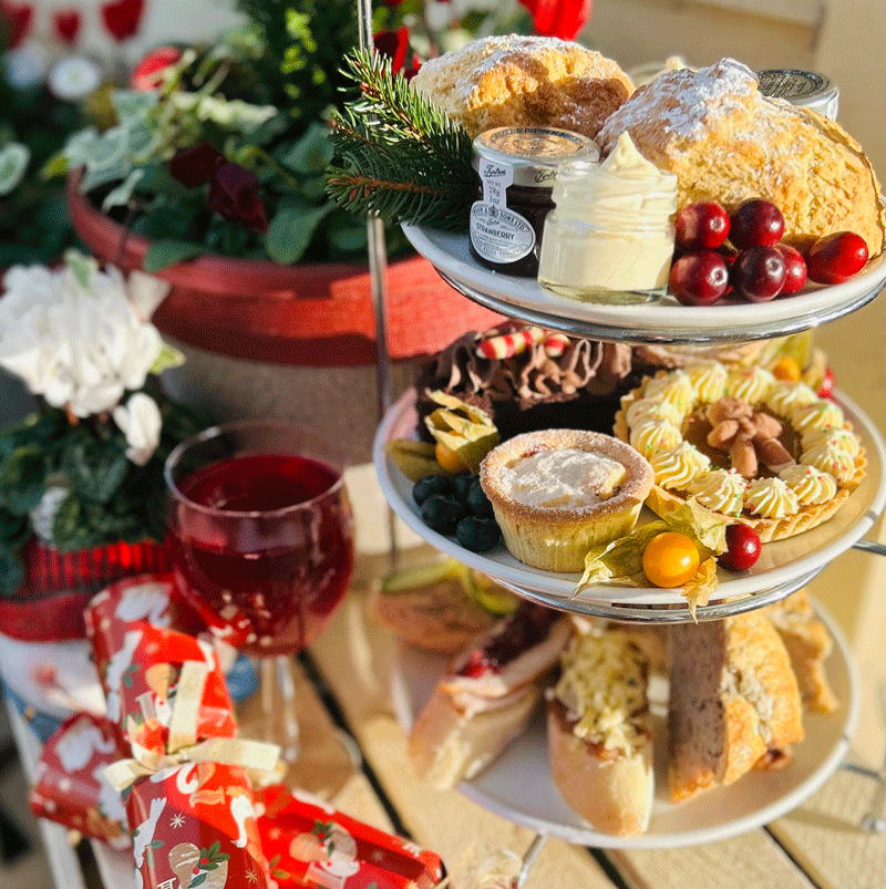 Festive Food & Afternoon Teas at Poplar Restaurant | Colchester
